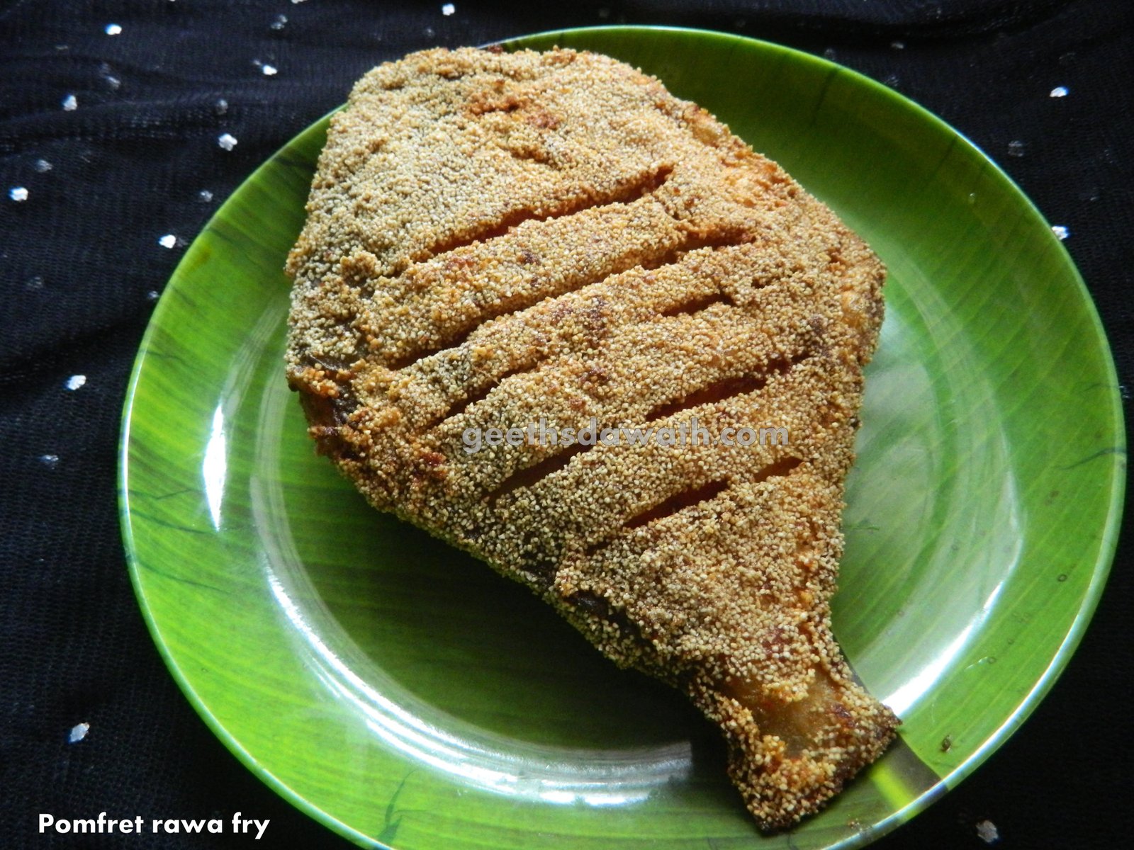 Pomfret rawa fry | Geeths Dawath